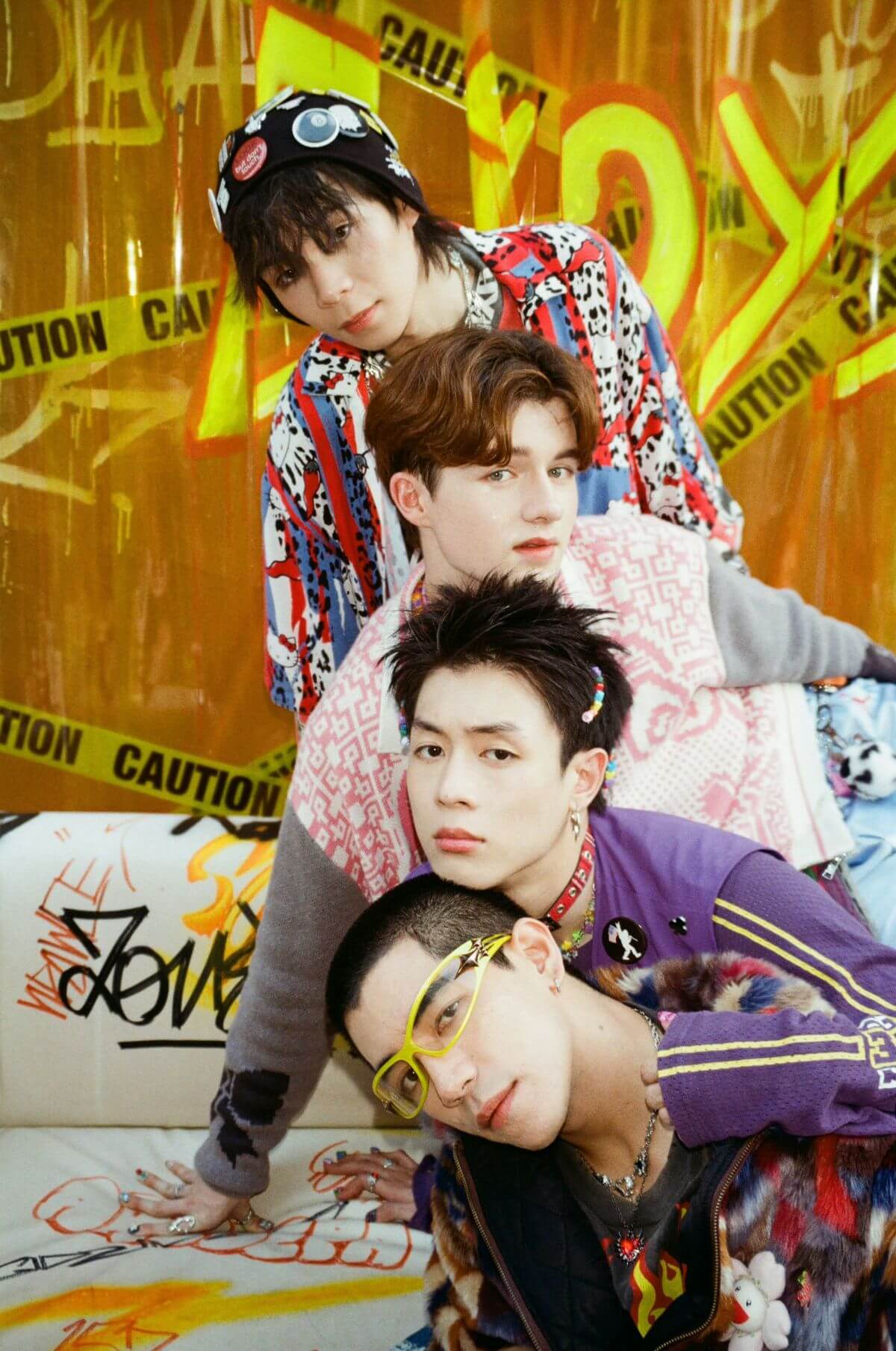 Looke Merch - Official Merchandise